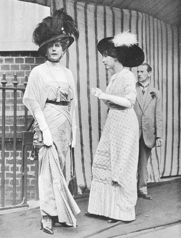 Alice Keppel y su hija Violet Trefusius, 1912