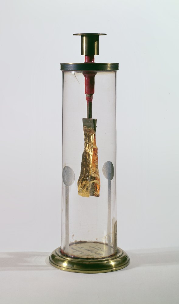 Un electroscopio | English Photographer