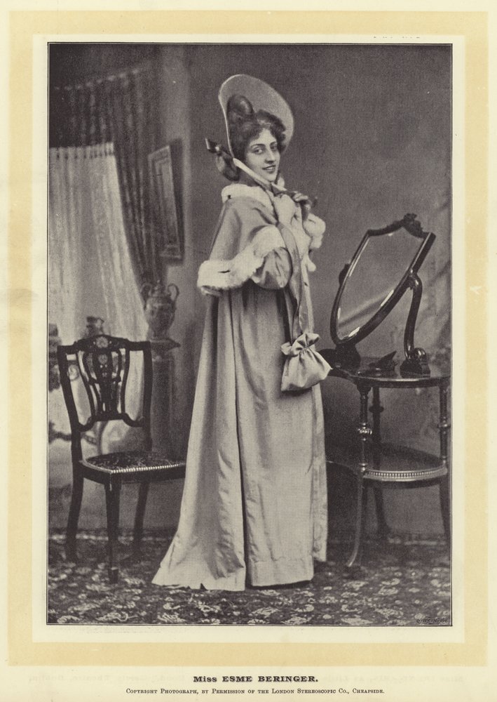 Miss Esme Beringer | English Photographer