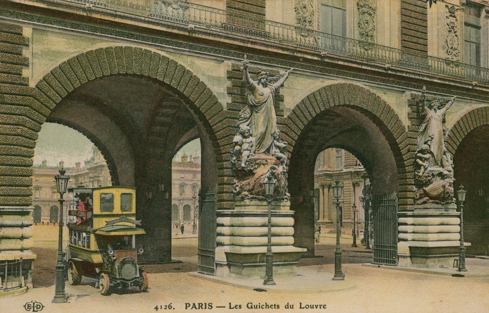 Puertas del Louvre en París, Francia | Impresión de arte