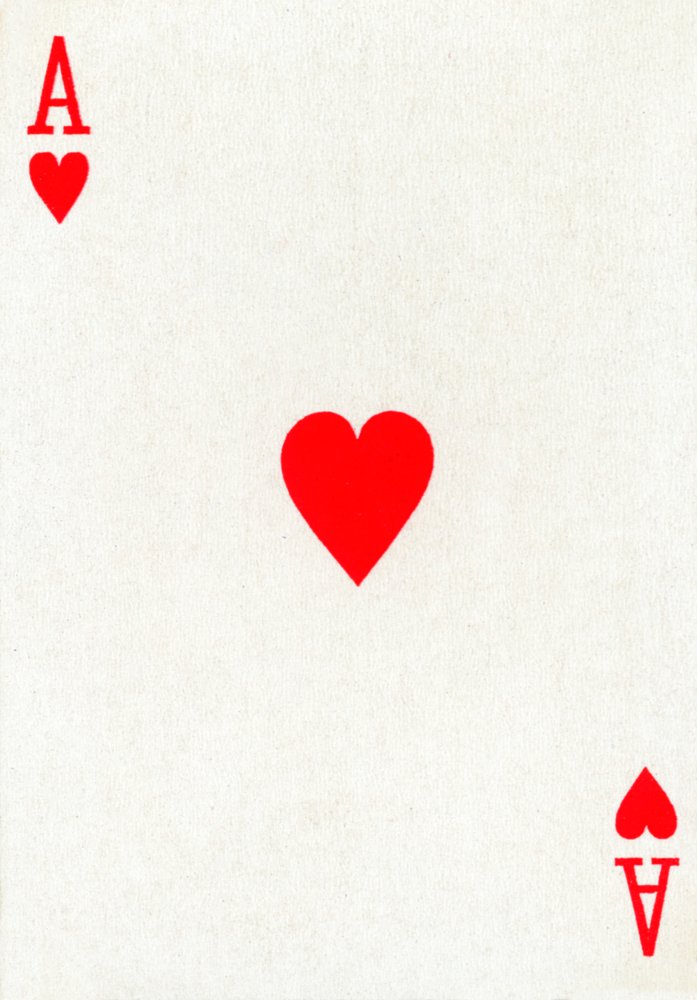 As de corazones de una baraja de cartas de Goodall & Son Ltd., c1940