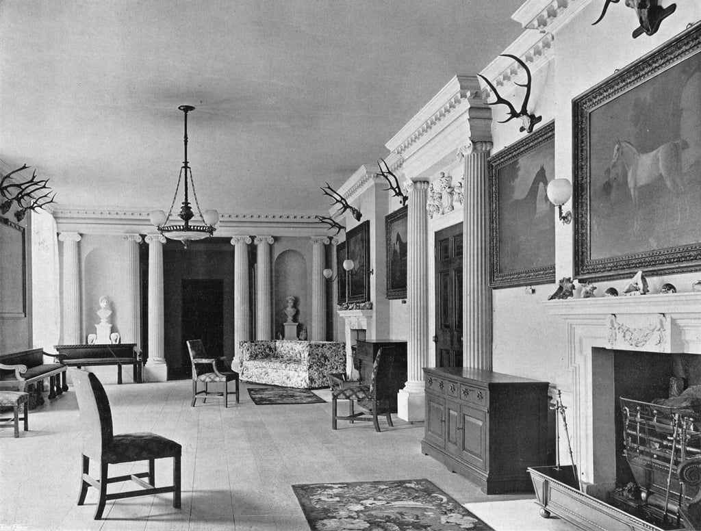 The Long Hall | Charles Latham | Impresión de arte