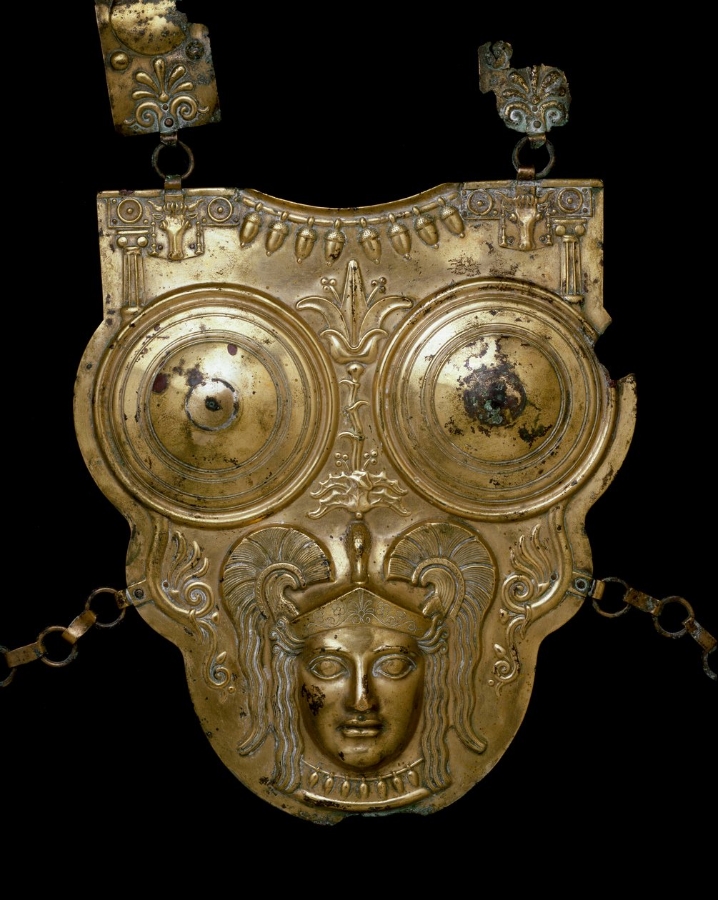 Civilización fenicia: casco de bronce dorado de Ksour-es-Saf. Siglo III ...