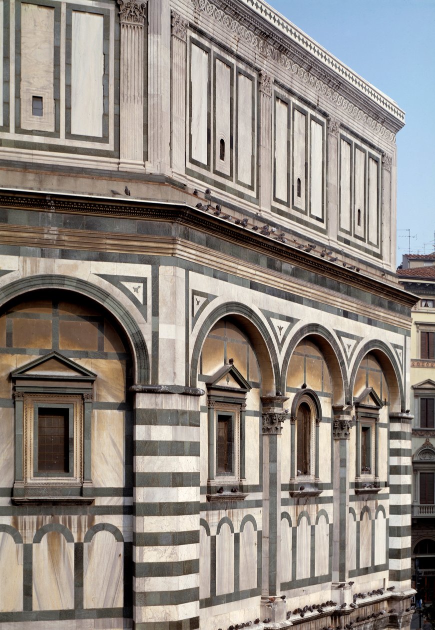 Vista exterior del Baptisterio de San Juan Bautista