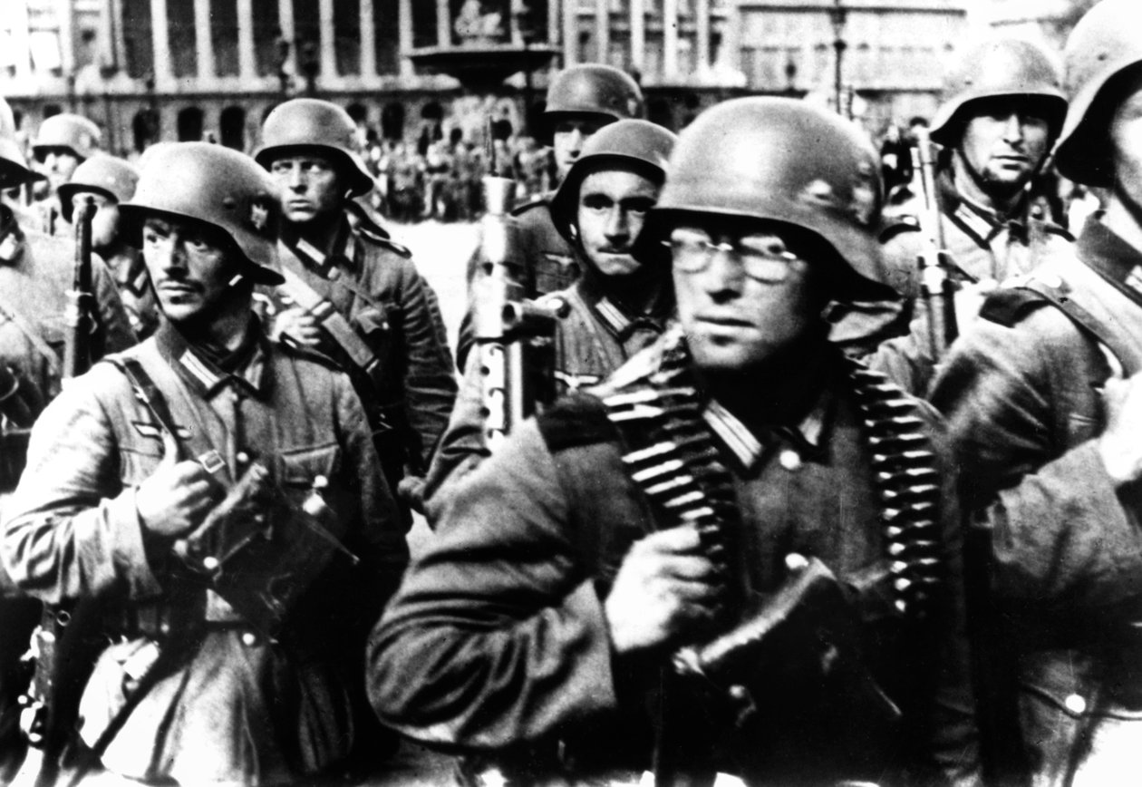 Soldados Alemanes Marchando Durante La Primera Guerra Mundial