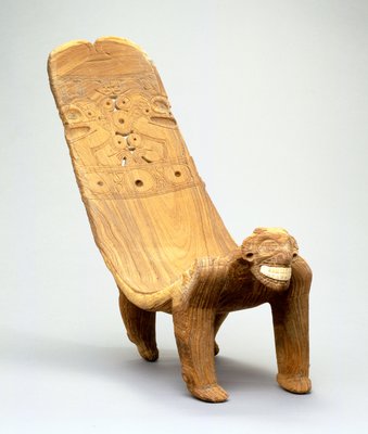 Duho (madera y hueso de manatí) | Taino Culture